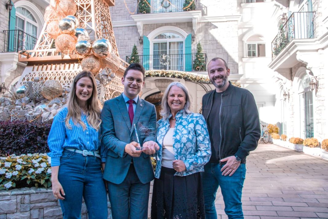 Hotel Colline de France é bicampeão do concurso Brilha Gramado - Jornal ...